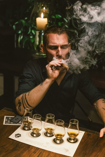 CIGAR AND RUM TASTING – Cartagena Services